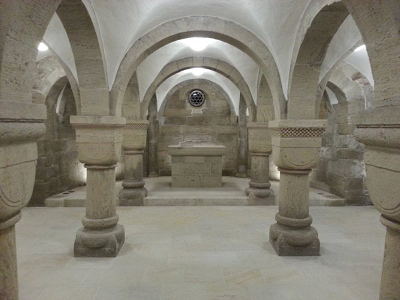 Kath. Pfarrei Dom zum Heiligen Kreuz - Krypta
